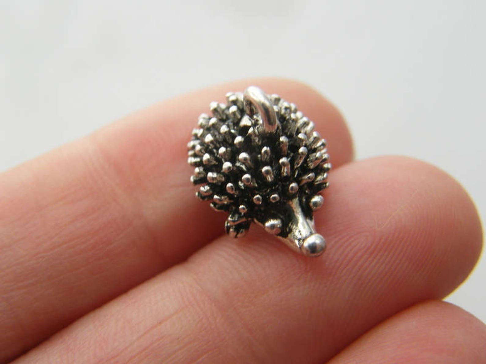 4 Hedgehog Charms Antique Silver Tone A656 - Etsy