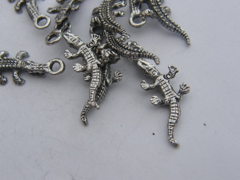 10 Crocodile Alligator Charms Antique Silver Tone A16 - Etsy