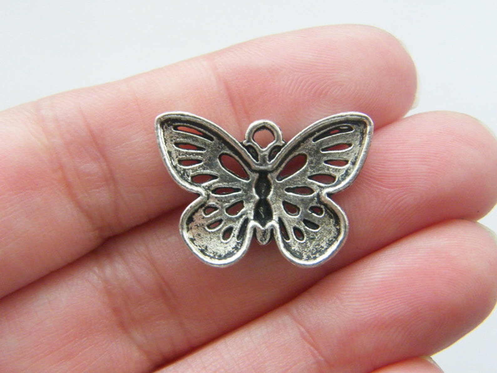BULK 30 Butterfly Charms Antique Silver Tone A354 - Etsy