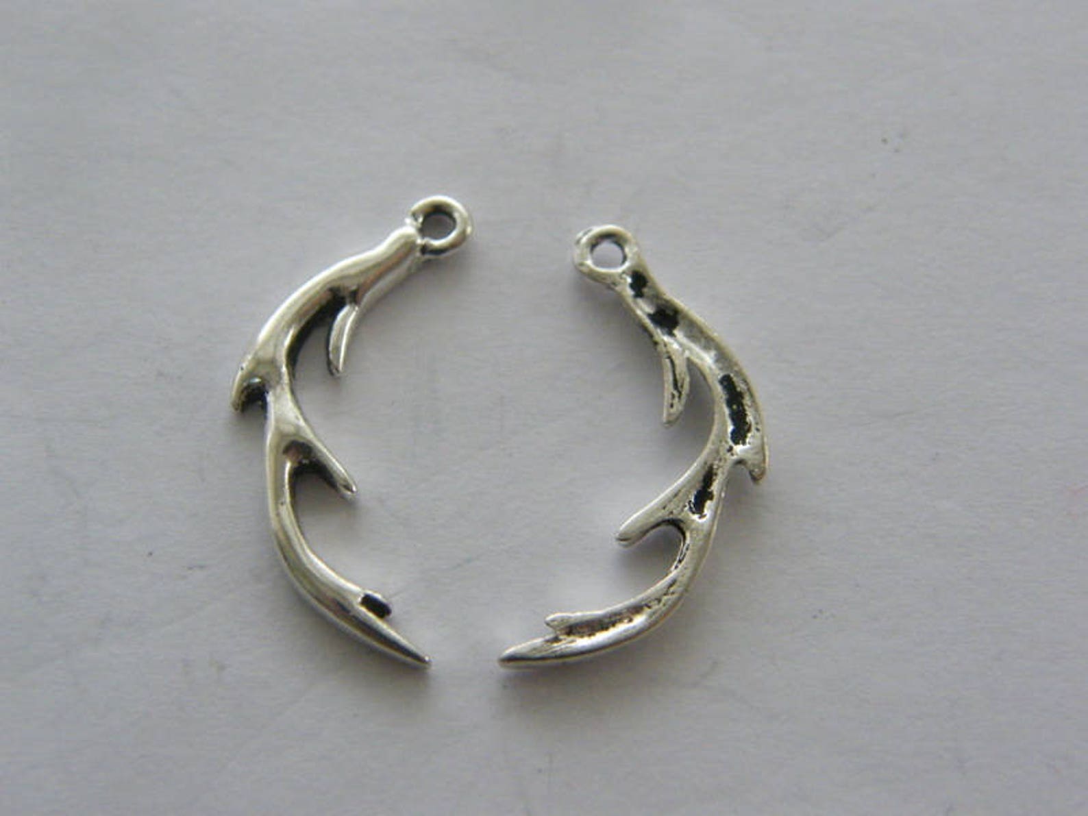 BULK 50 Antler Charms Antique Silver Tone A755 | Etsy