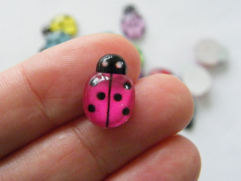 20 Ladybug Embellishment Cabochons Resin A867 - Etsy
