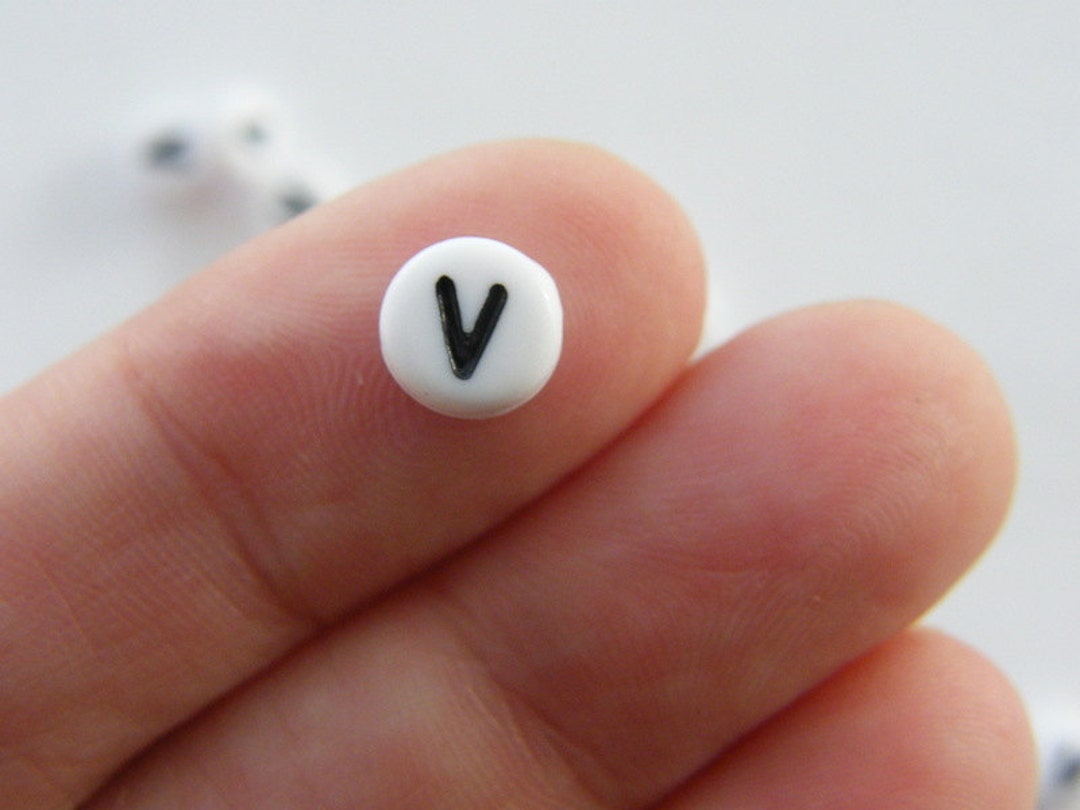 100 Letter V Acrylic Round Alphabet Beads White and Black - Etsy