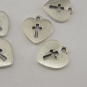 8 Heart and Cross Charms Antique Silver Tone C67 - Etsy