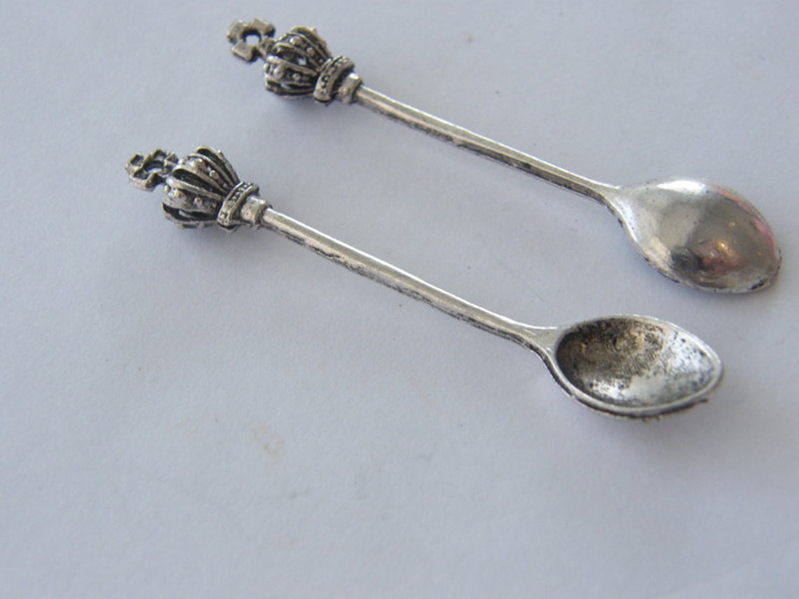 4 Crown Spoon Pendants Antique Silver Tone FD78 - Etsy