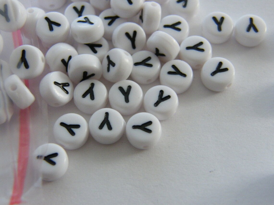 100 Letter Y Acrylic Round Alphabet Beads White and Black | Etsy