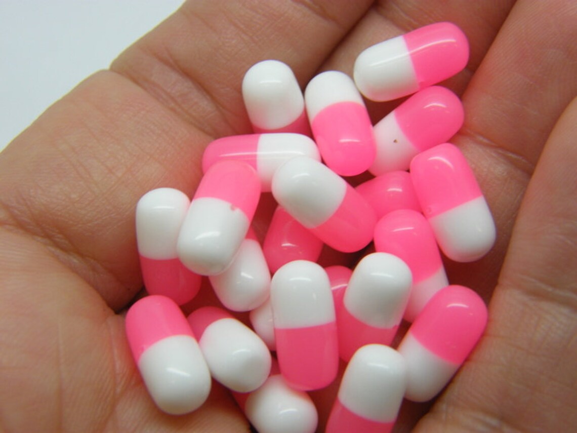 30 Capsule Pill Embellishment Clear Pink Resin MD67 - Etsy