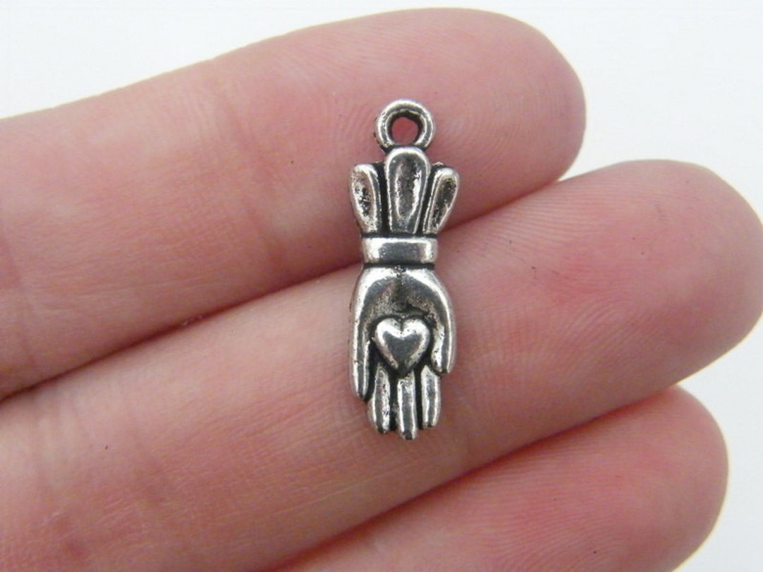 12 Hand Heart Charms Antique Silver Tone M241 - Etsy