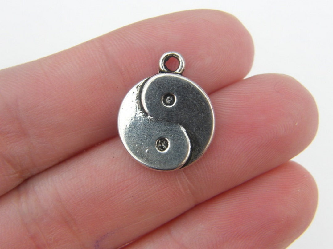 12 Yin and Yang Good and Evil Charms Antique Silver Tone I22 - Etsy