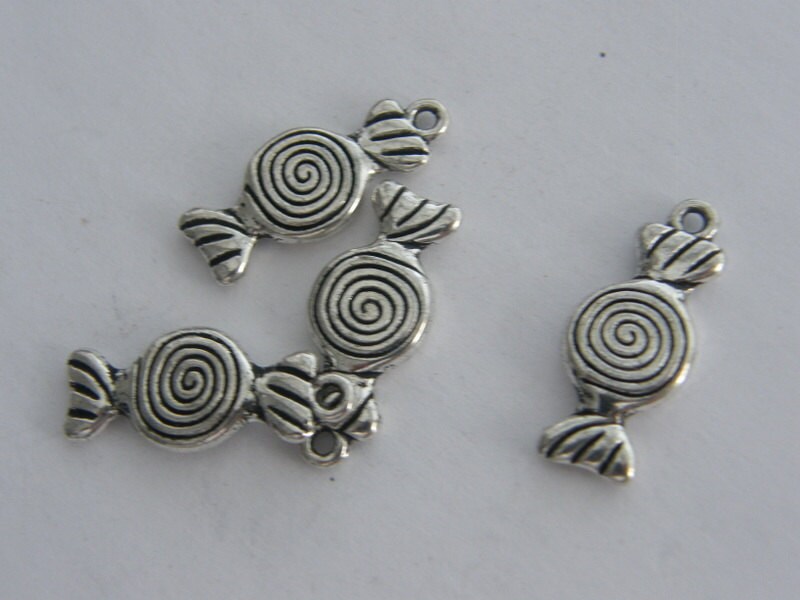 6 Sweet Charms Antique Silver Tone FD161 - Etsy