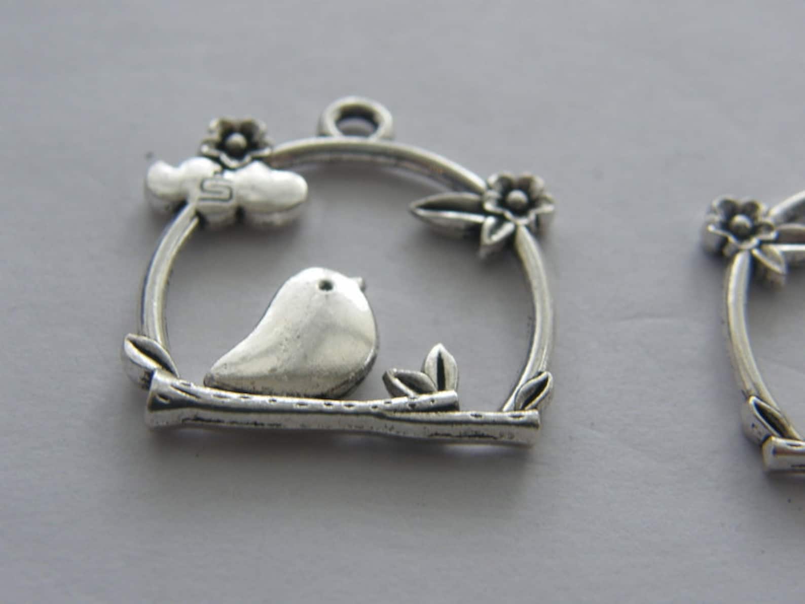 4 Bird Perch Pendants Antique Silver Tone B2 - Etsy