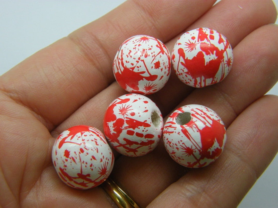 20 Bloody Hand Halloween Beads White Wood HC1371 - Etsy