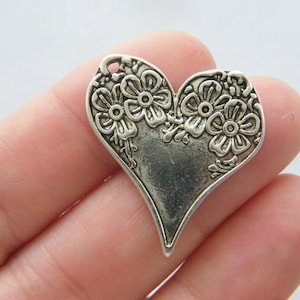 4 Heart Charms Antique Silver Tone H46 - Etsy
