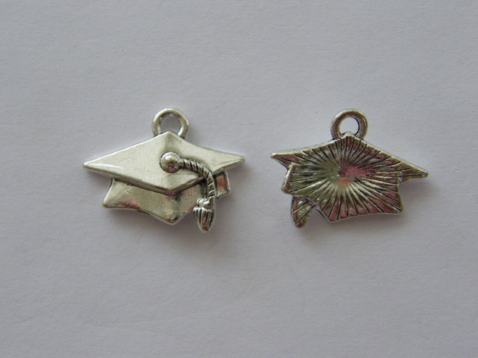 4 Graduation Cap Charms Antique Silver Tone P93 - Etsy