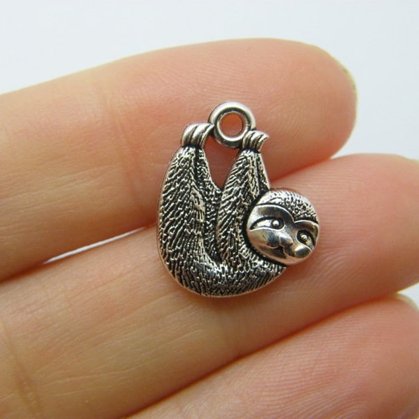 Sloth Pendant - Etsy
