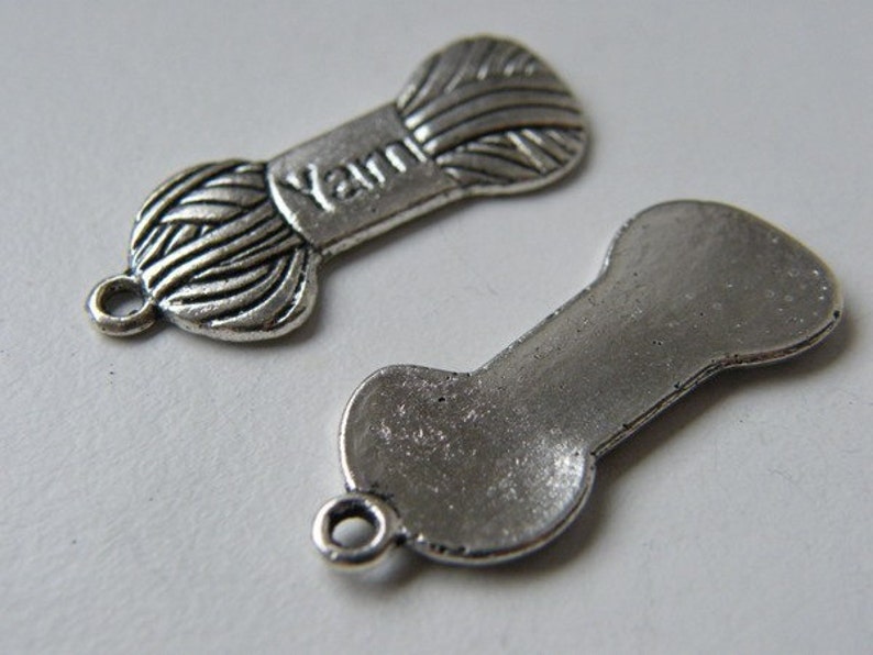BULK 30 Ball of Wool or Yarn Charms Antique Silver Tone P502 - Etsy