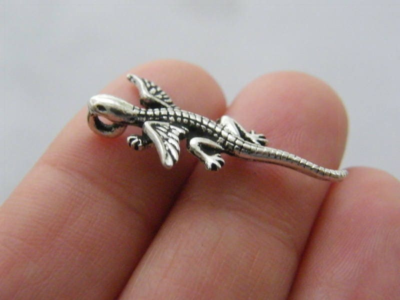8 Lizard Gecko Charms Antique Silver Tone A641 - Etsy
