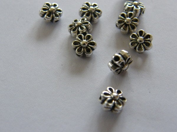 20 Flower Spacer Beads Antique Silver Tone F22 - Etsy