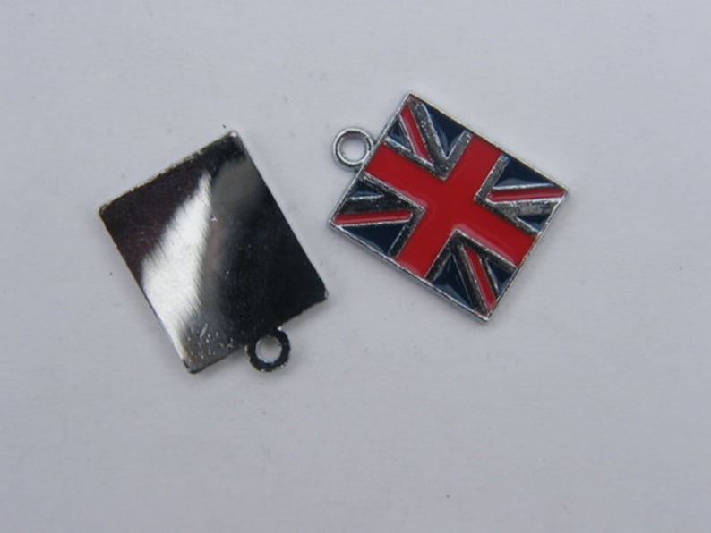 2 United Kingdom Flag Charms Silver Tone WT83 - Etsy