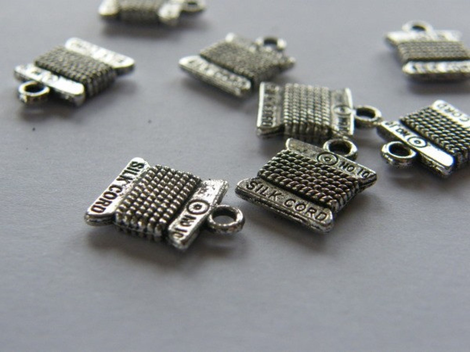 BULK 50 Spool Cotton Reel Thread Charms Antique Silver Tone | Etsy