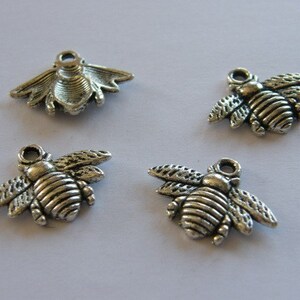 BULK 50 Bee Charms Antique Silver Tone A315 - Etsy