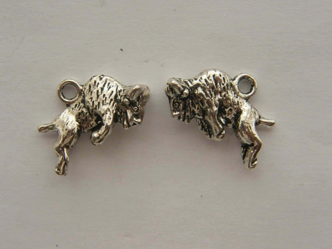 6 Buffalo Charms Antique Silver Tone A138 - Etsy