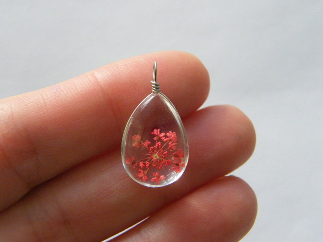 2 Dried Flower Red Glass Pendants F317 - Etsy