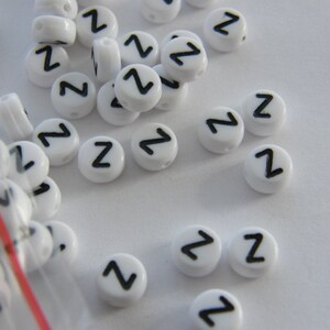100 Letter Z Acrylic Round Alphabet Beads White and Black - Etsy