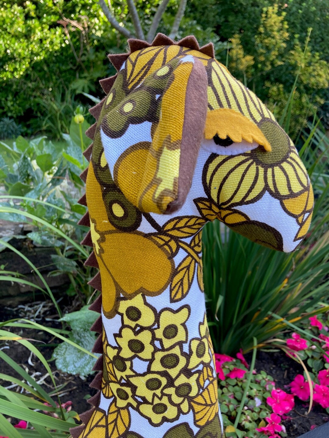 Handmade Retro Giraffe Using an Original Vintage Fabric. - Etsy