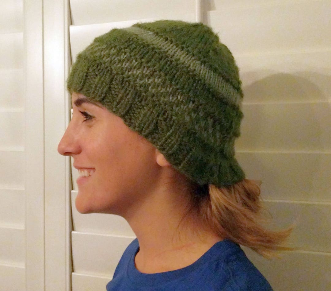 Moss Green Winter Toque Light and Dark Greens of Wool and Acrylic Yarn ...