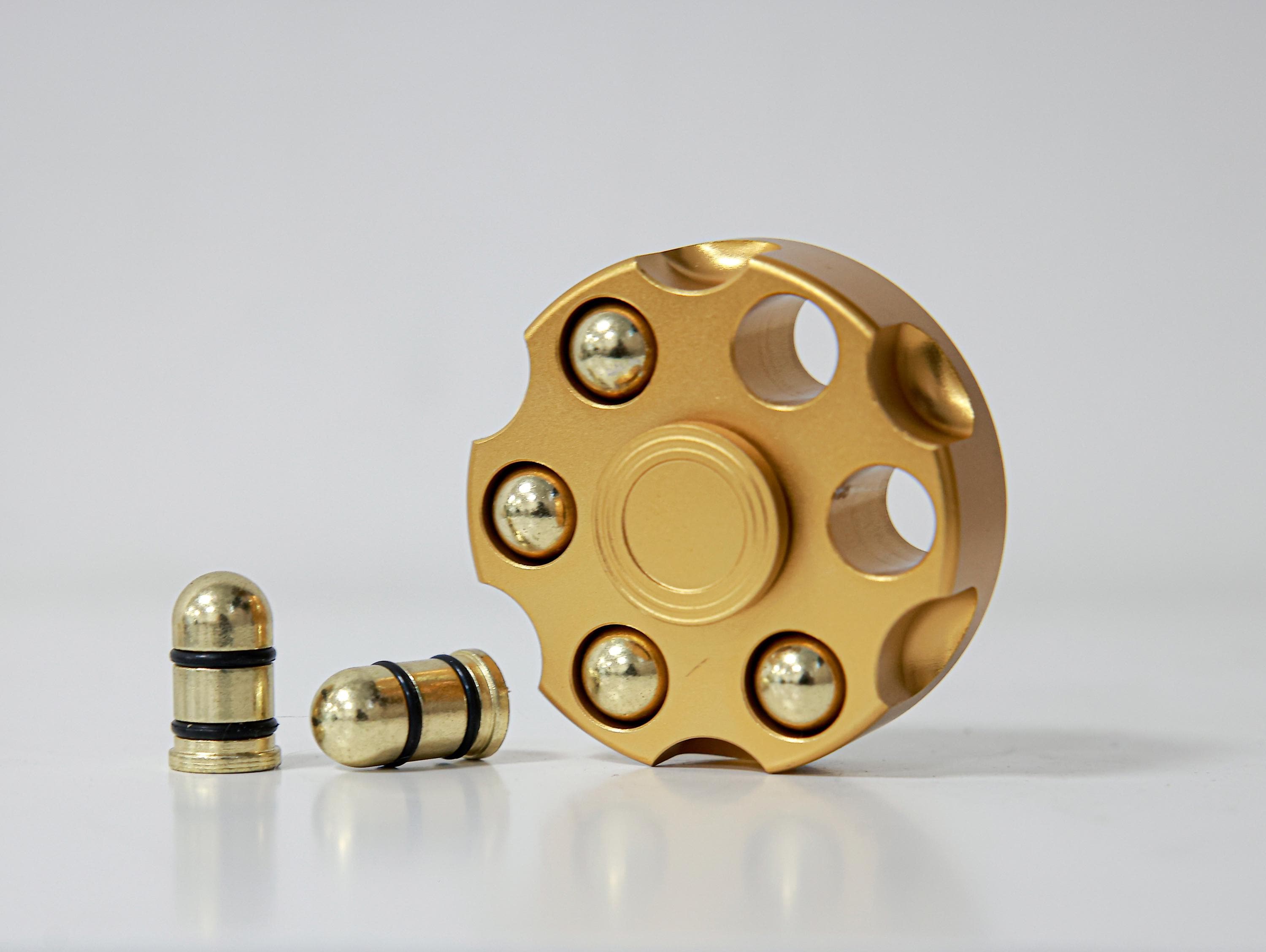 Revolver Chamber Brass Fidget Spinner, Unique 6 Detachable Bullets ...