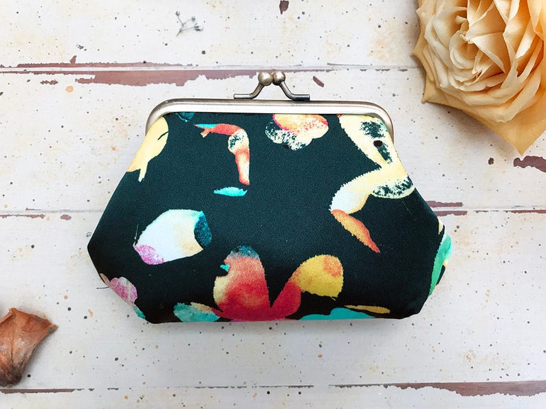 Change Purse in Flower Pattern/kiss Lock Coin Purse/sister Gift Ideas ...