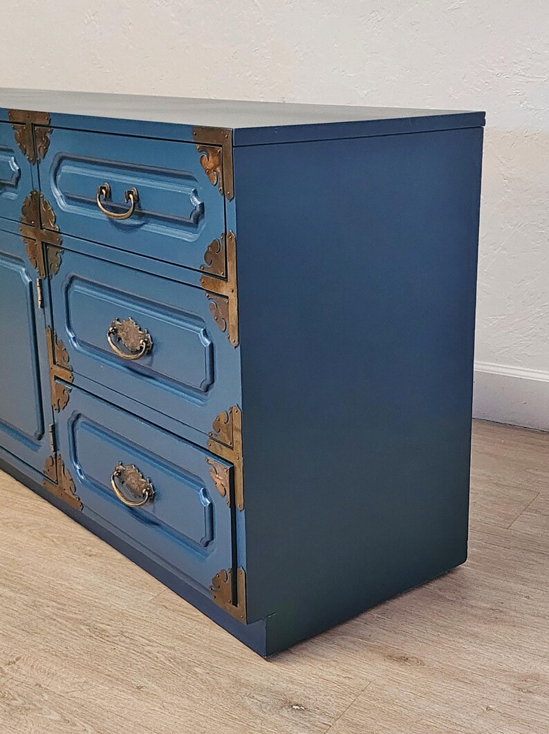 Vintage BLUE Bernhardt Chinoiserie 9 Drawer Campaign Buffet Dresser ...
