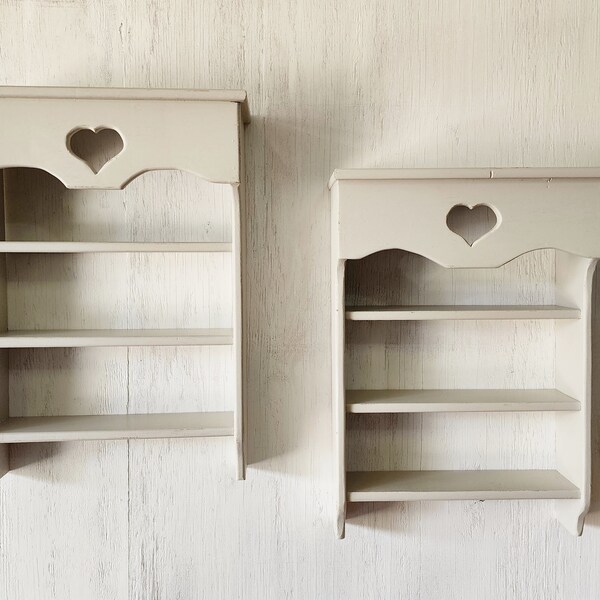 Wood Heart Shelf - Etsy