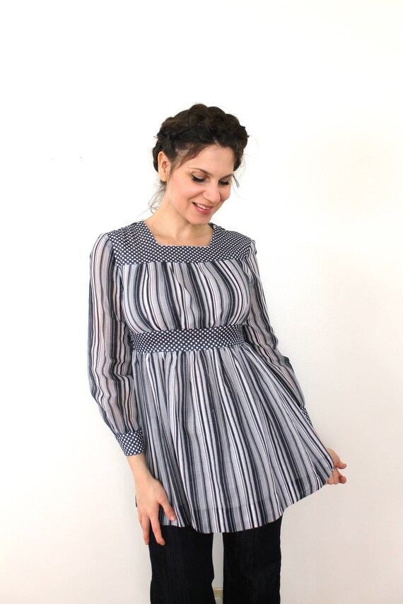 1970s Tunic / 70s Tunic / 1970s Navy Blue and White S… - Gem