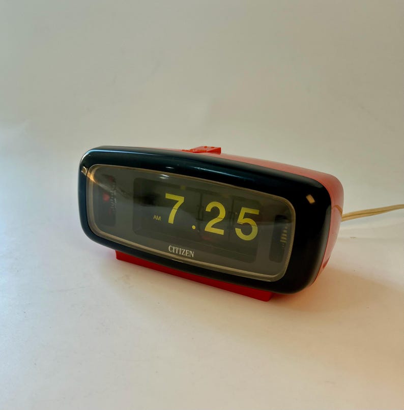 1980s Citizen Flip Clock – Red & Black Space Age Alarm Clock - Etsy