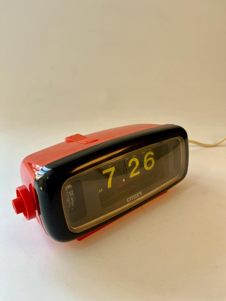 1980s Citizen Flip Clock – Red & Black Space Age Alarm Clock - Etsy