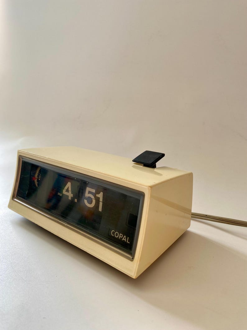 1970s Copal Flip Clock: Retro Space-age Mid-century Decor - Etsy