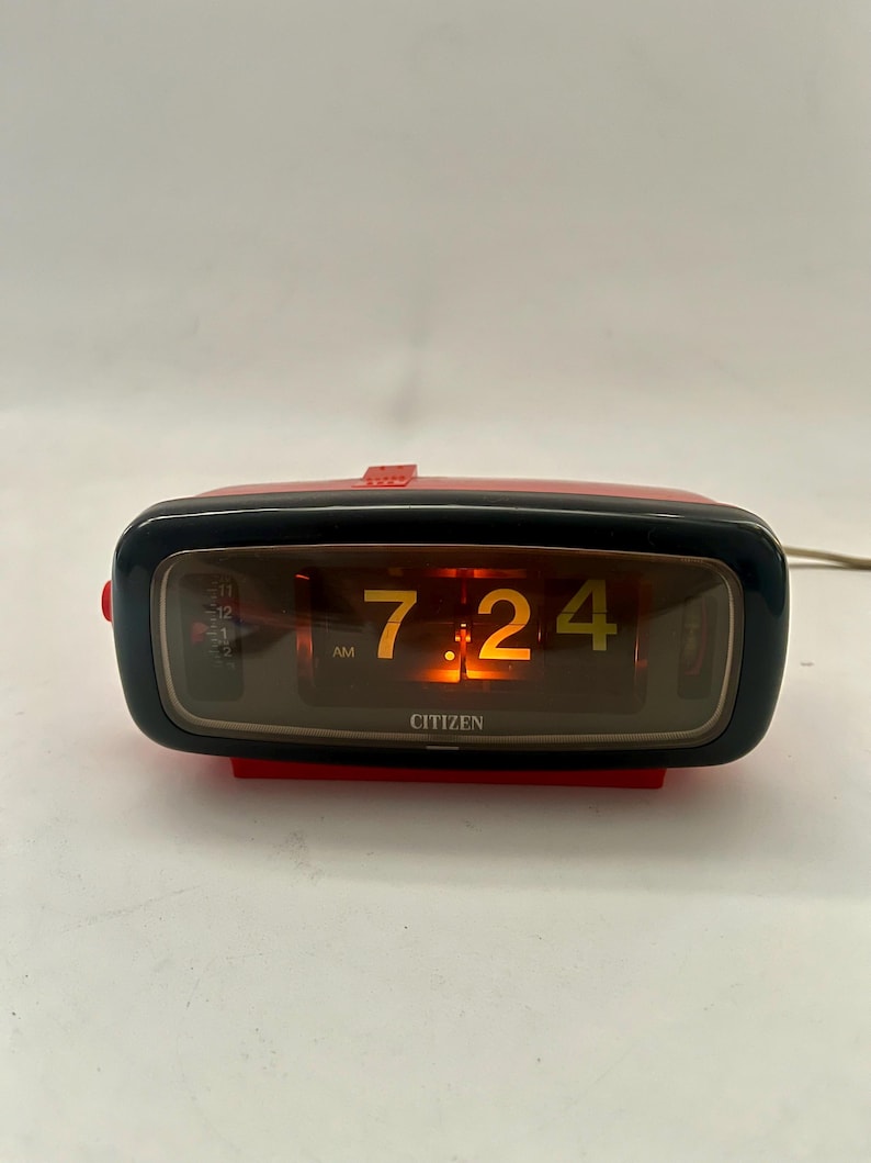 1980s Citizen Flip Clock – Red & Black Space Age Alarm Clock - Etsy