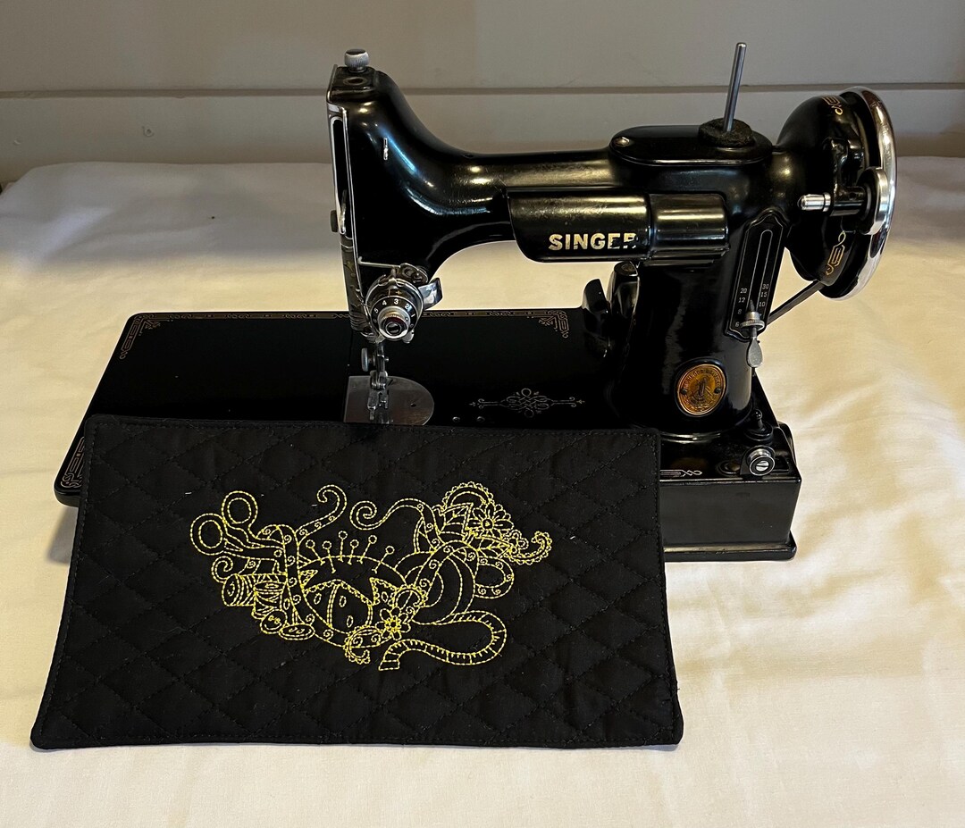 Bed Mat --sewing Notions Emb) --singer Featherweight 221/222 ...