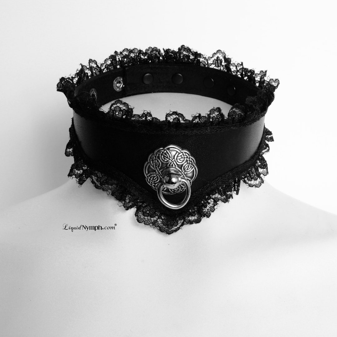Morrigan Bondage Collar Celtic Knot on Black Leather Leash With Ruffled ...