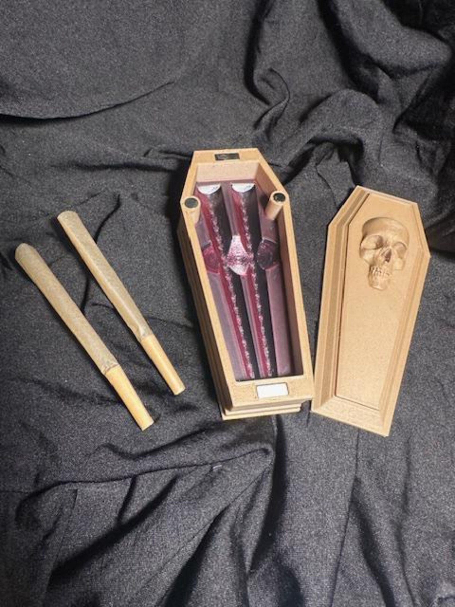 3D Printed Skull Coffin Pre Roll Single Layer Stash Box Case -magnetic ...