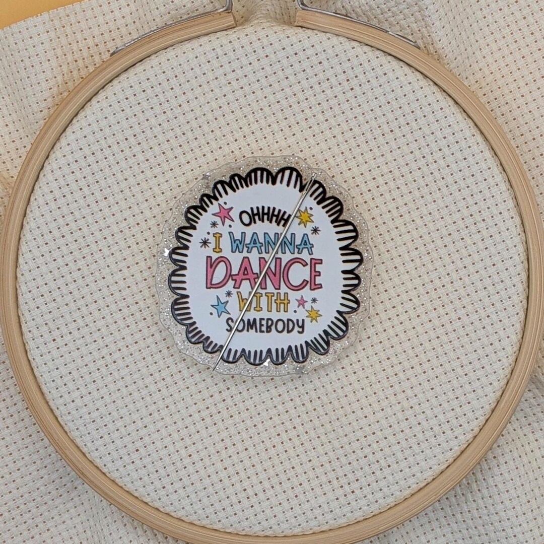 Want to Dance Glitter Magnetic Needle Minder - Etsy