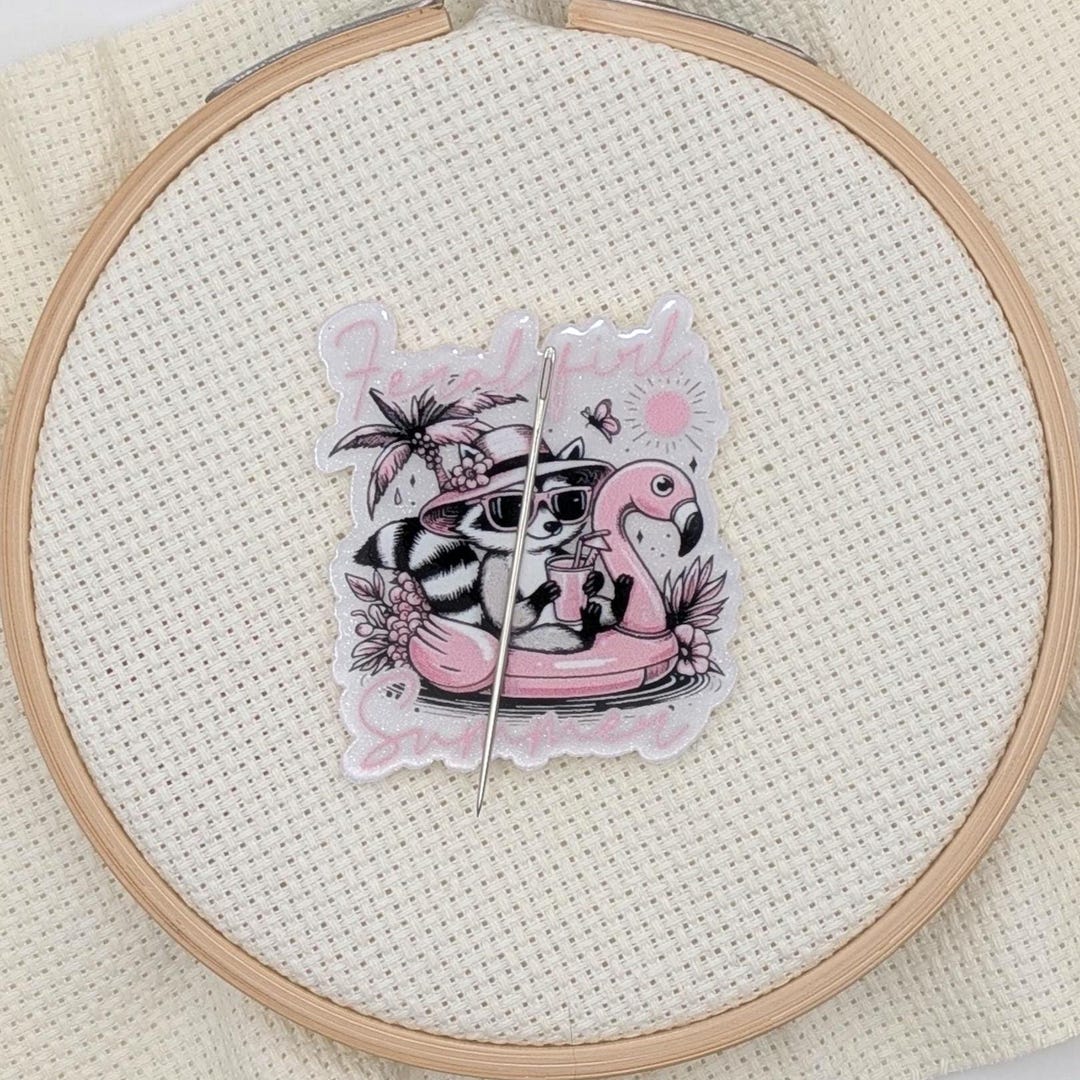 Feral Girl Summer Raccoon Magnetic Needle Minder - Etsy