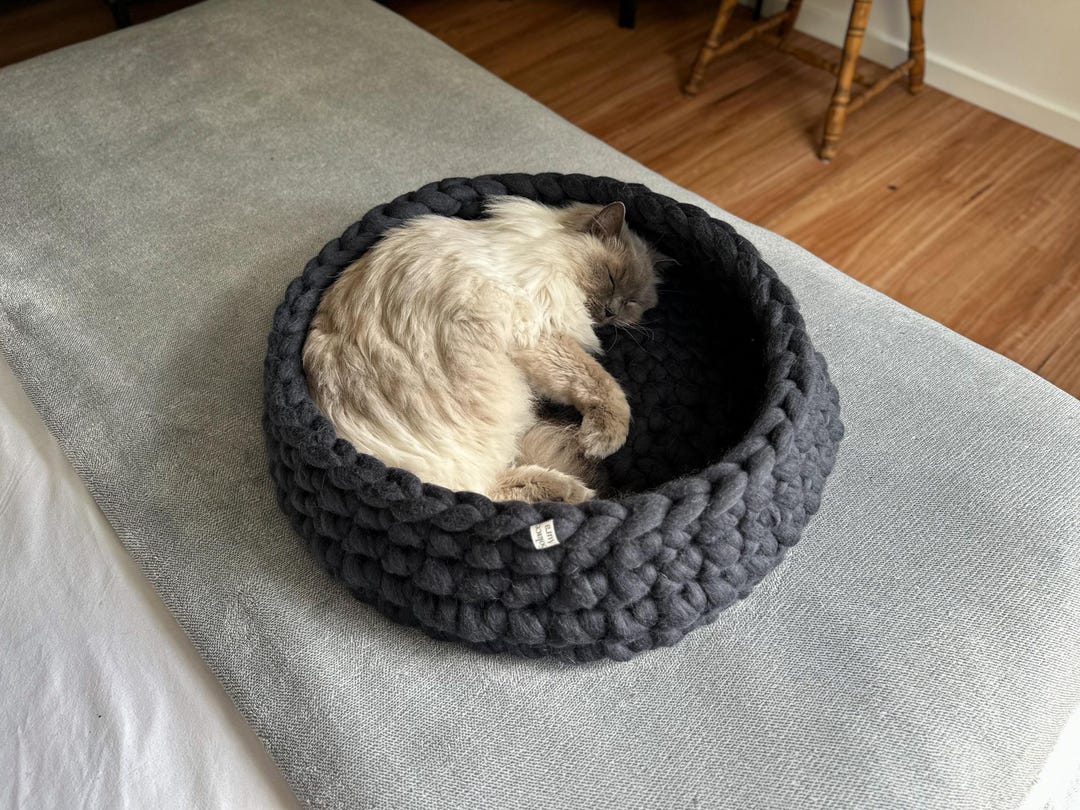 Handmade Merino Wool Cat Bed | Soft Natural Materials - Etsy