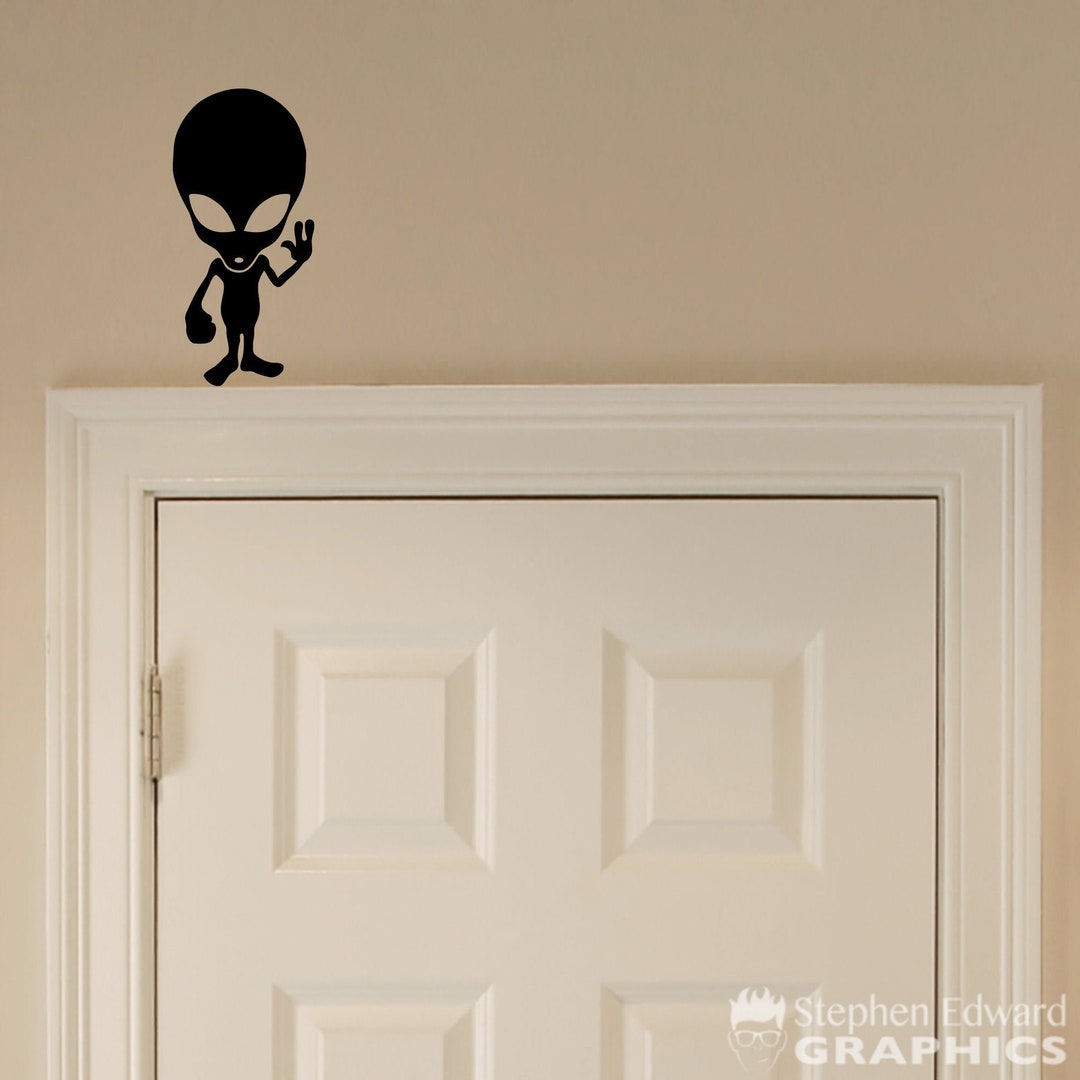 Alien Wall Decal Sci-fi Wall Art Alien Extraterrestrial Sticker - Etsy