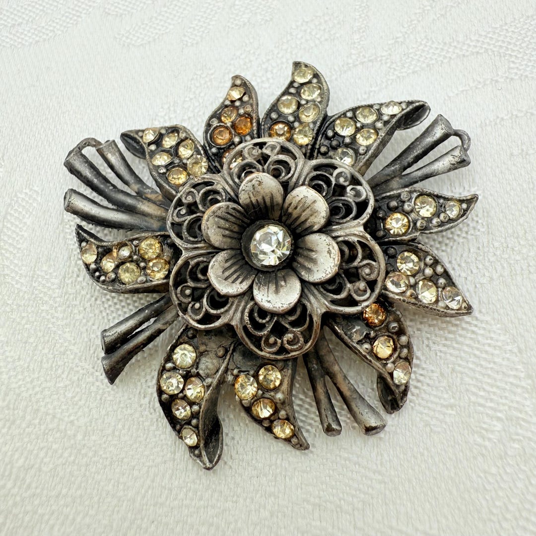 Vintage 2” Art Deco Style Floral Flower Metal Filigree Brooch W/ Clear ...
