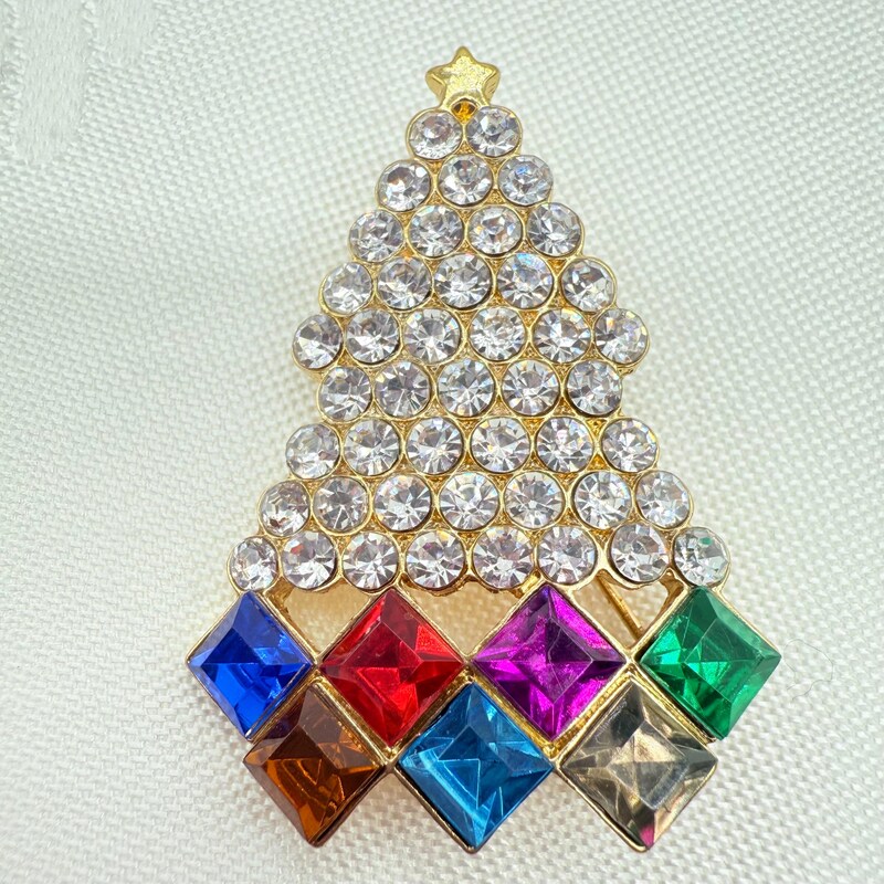 Christmas Tree Brooch - Etsy