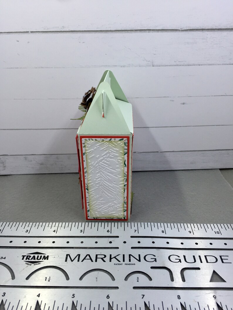 Decorated Die Cut Gable Gift Box Cardinals Male and Female - Etsy