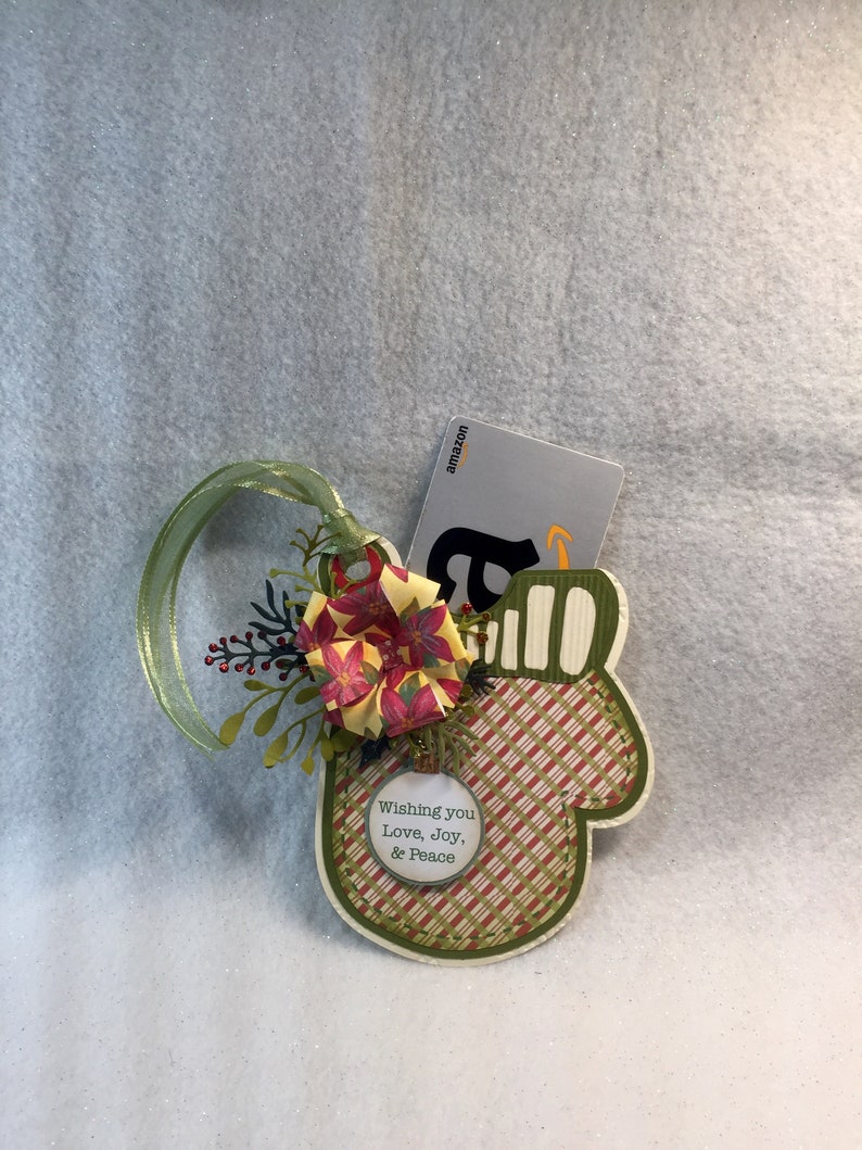 Holiday Mitten Gift Card Holder Tag Traditional Print Paper Bow Foliage ...