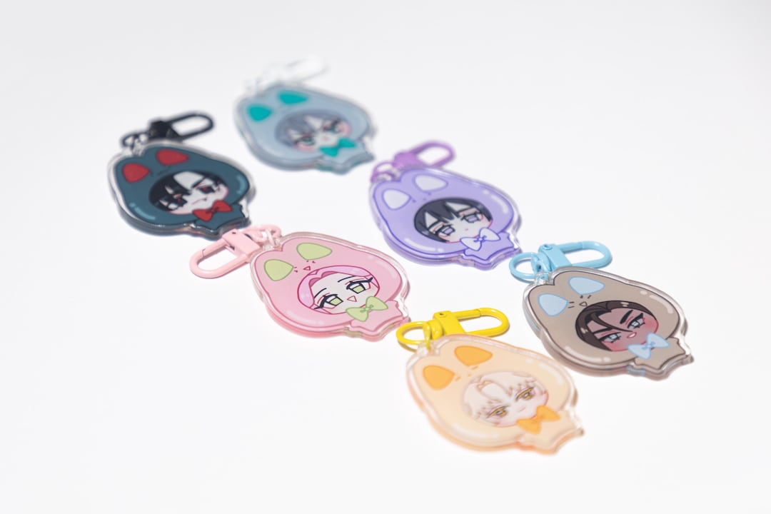 Alien Stage PJ Party Keychains - Etsy
